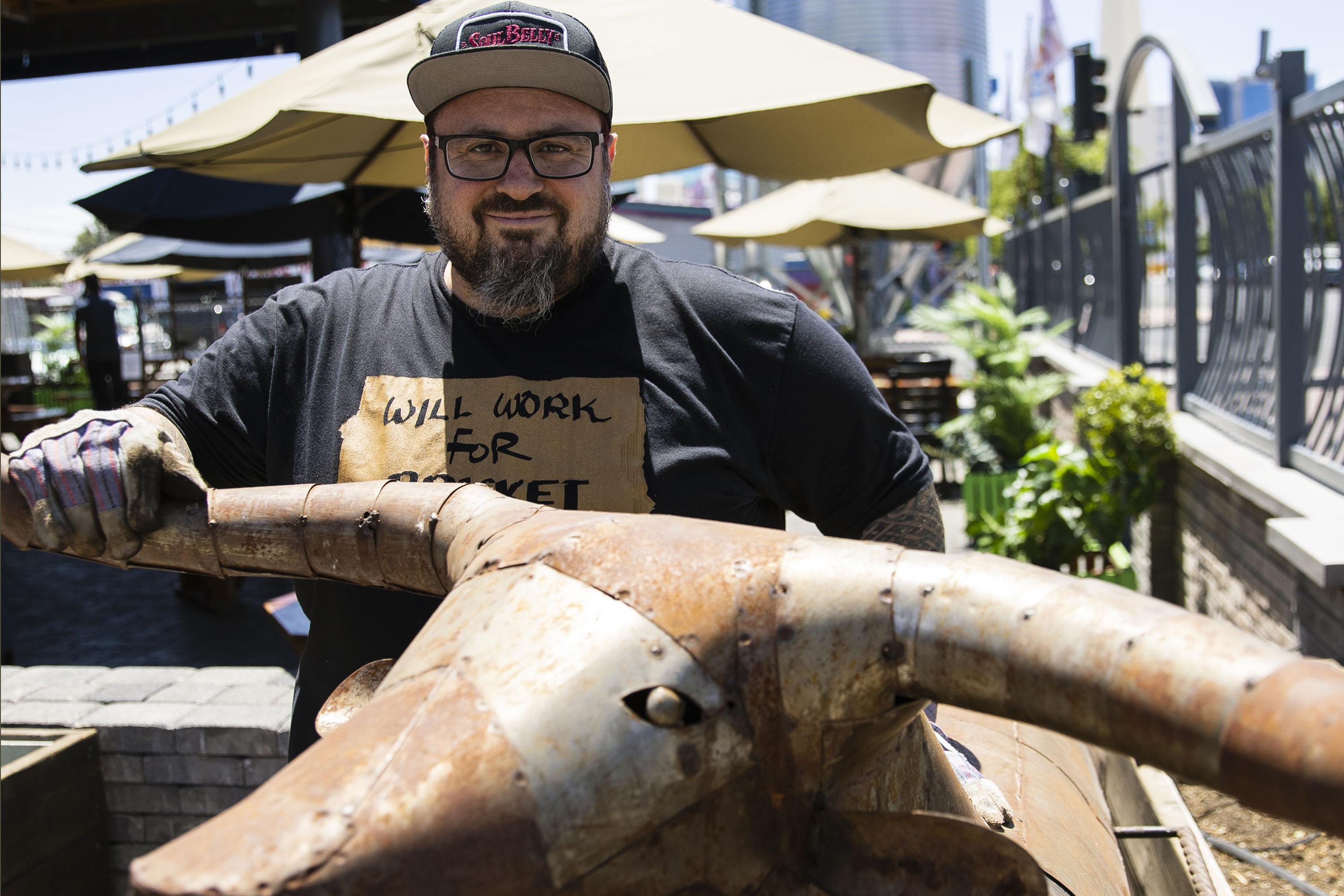 Bruce Kalman brings barbecue, music joint to Main Street | Dining Out