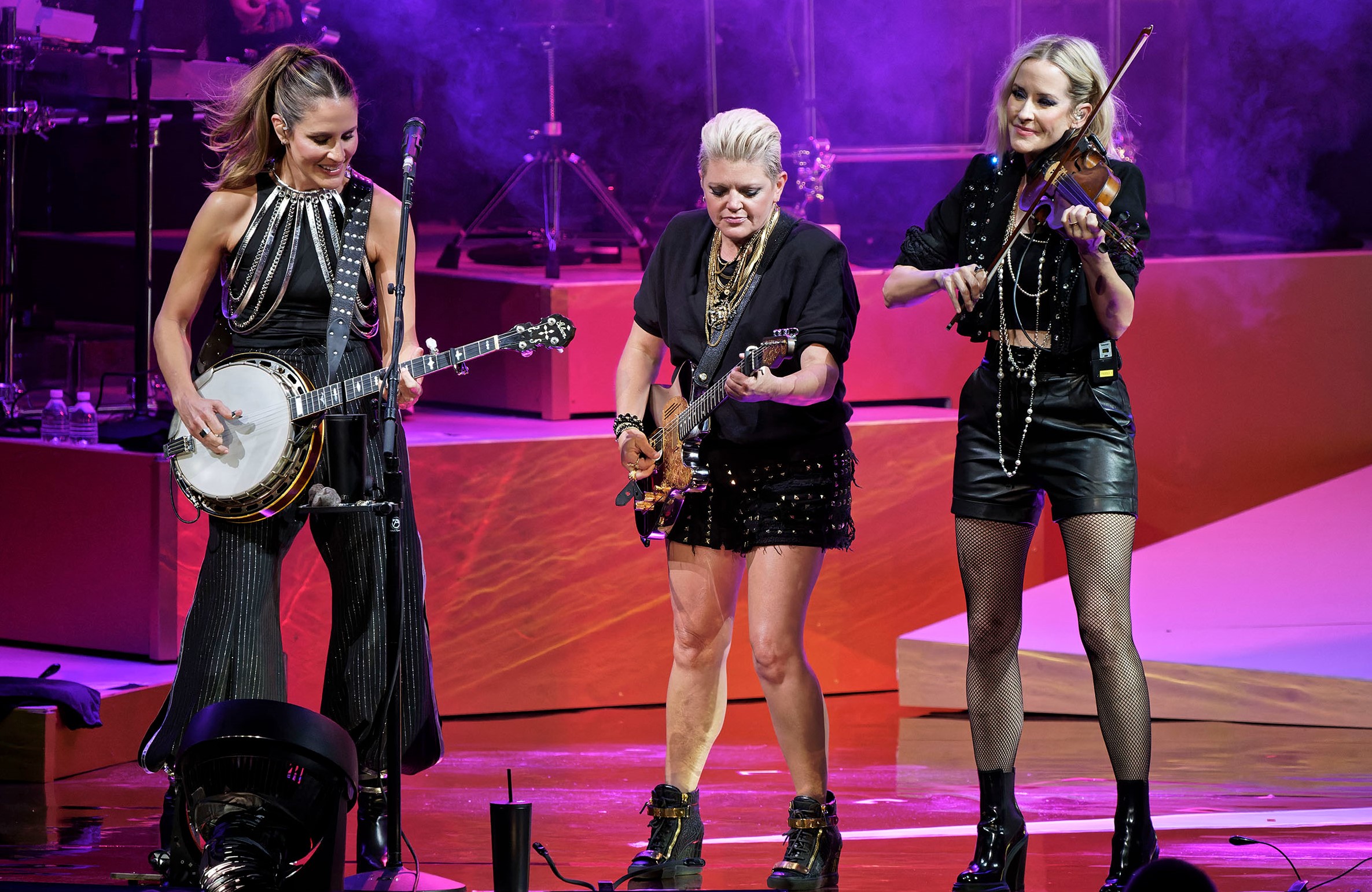 The Chicks announce first Vegas residency at Zappos Theater | Kats!