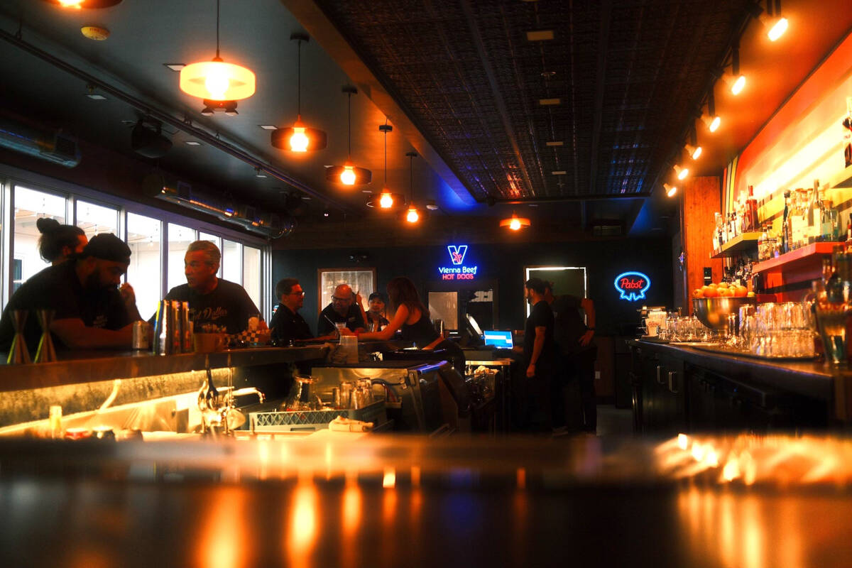 Jive Turkey dive bar opens in downtown Las Vegas | Dining Out