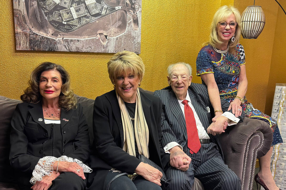 Four Las Vegas mayors appear together in ‘historic’ event to support ...