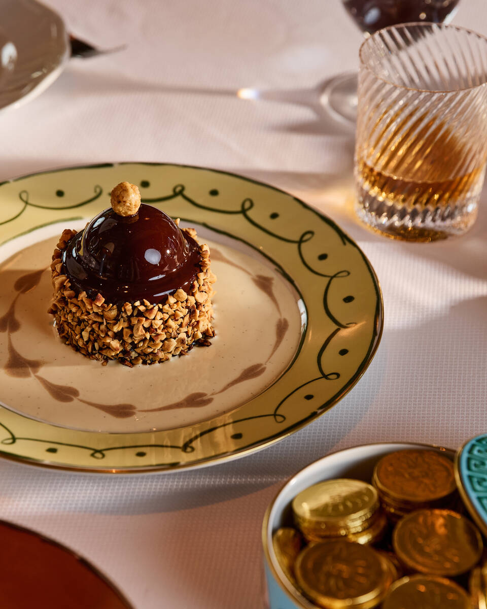 Carbone Riviera menu revealed; Restaurant overlooks Bellagio fountains ...