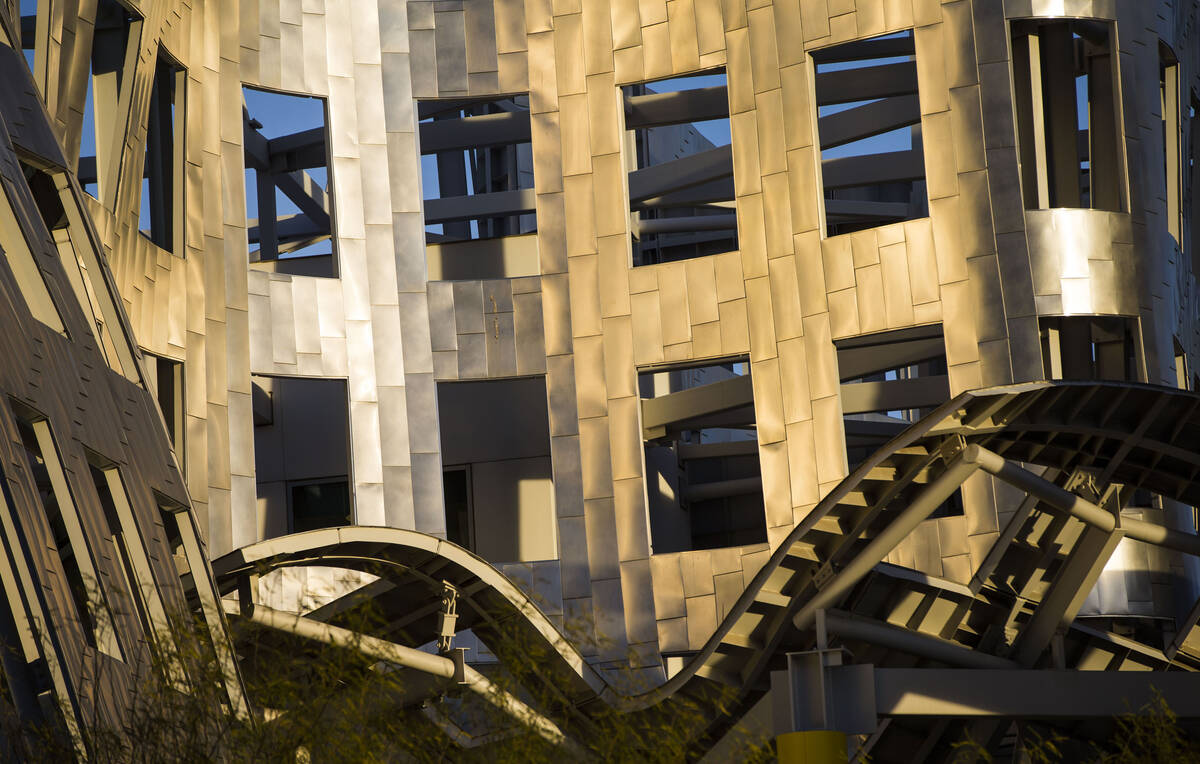 Legendary architect Frank Gehry, Larry Ruvo made an impact in Las Vegas ...